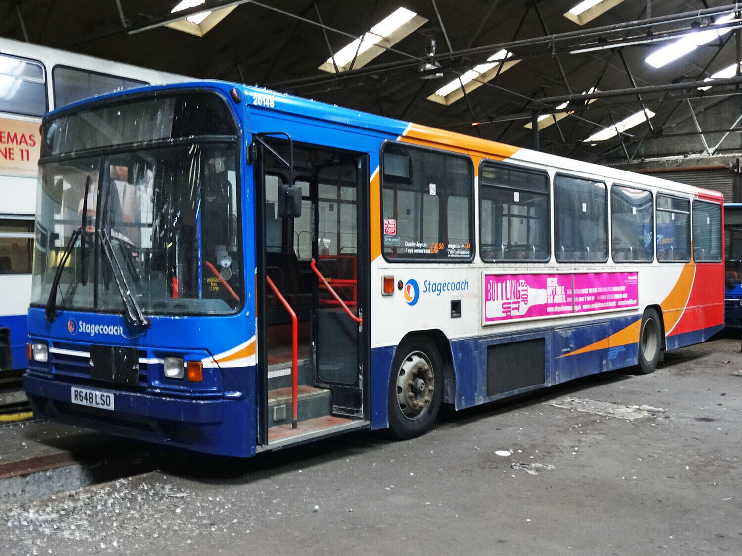Strathtay Scottish (s) - 1994 Volvo B10B Wright Endurance M1ABO M151FGB ...