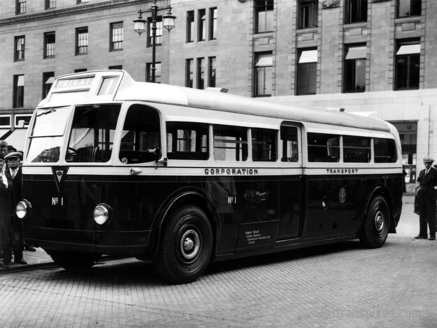 Dundee - buses (s) - 1972 Daimler Fleetline Alexander AL PYJ447L 147 ...